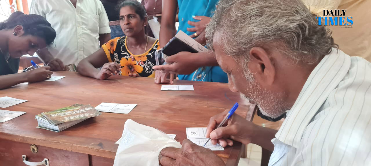 Campaign Demands Release of Army-Occupied Land in North - www.dailytimes.lk